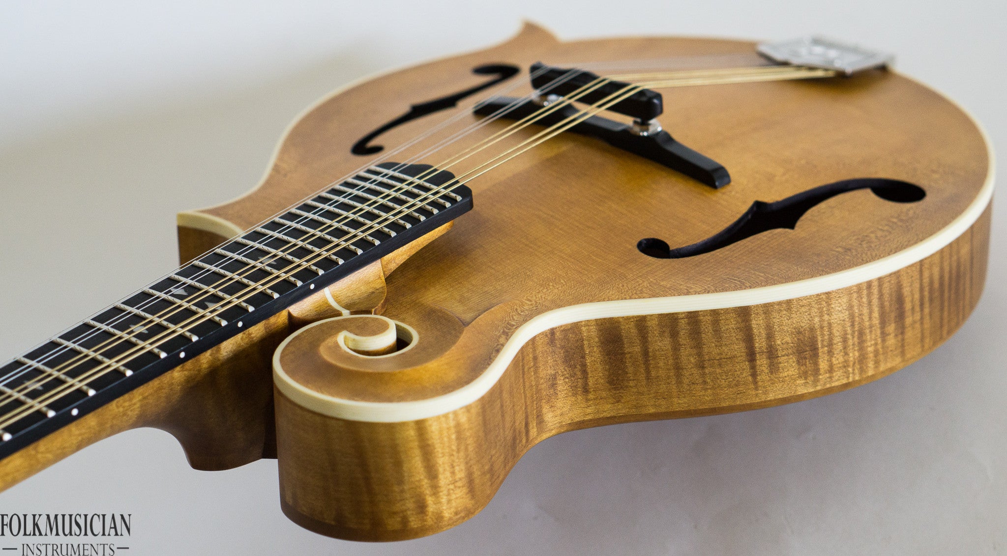 Weber Bitterroot F14-FW Mandolin Wide Nut - Folkmusician