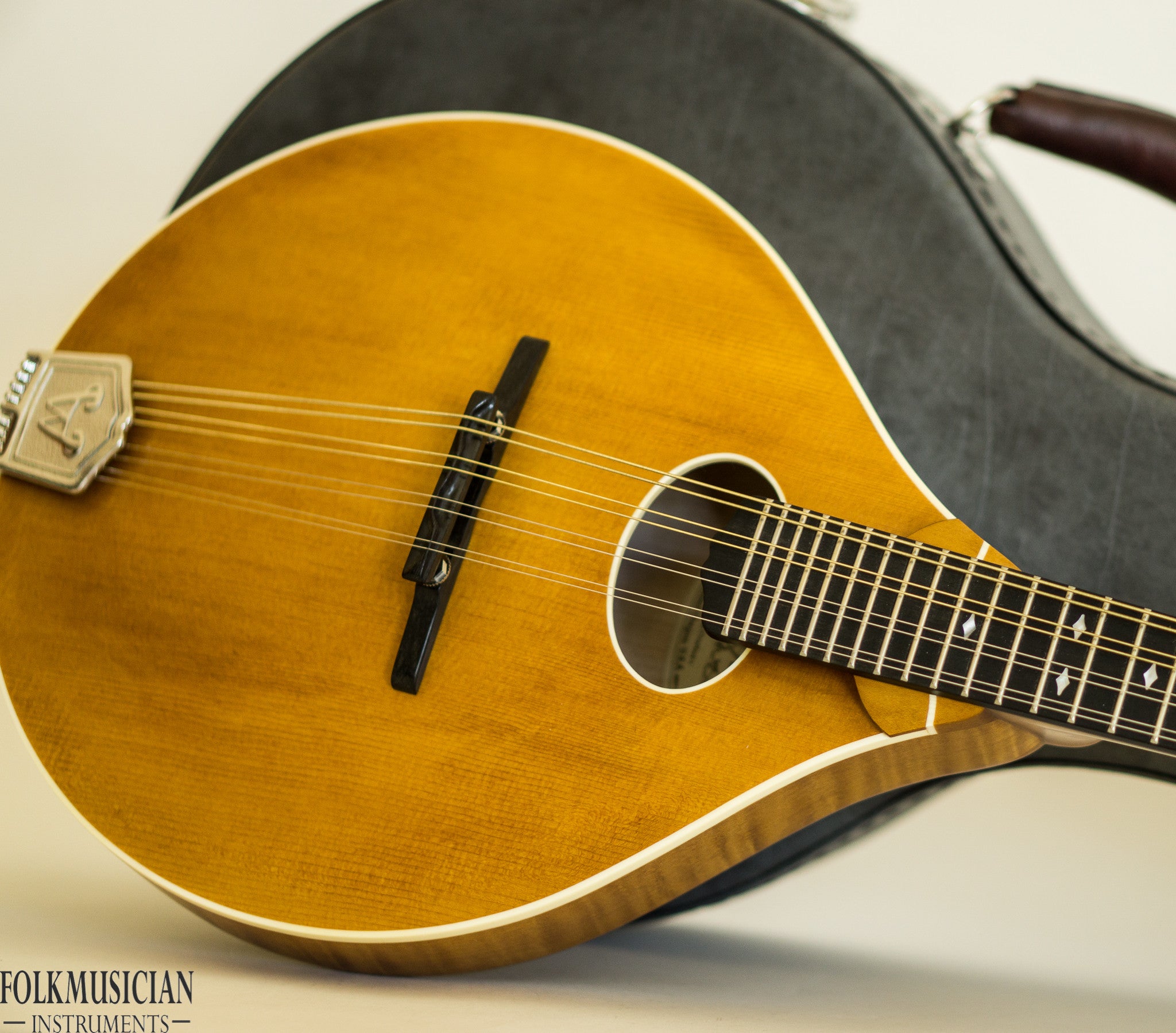 Weber Bitterroot A14-OW Mandolin Wide Nut - Folkmusician